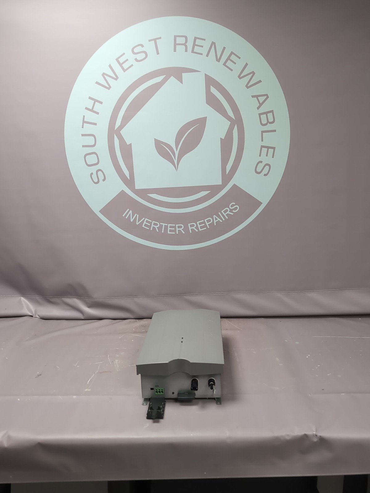 Mastervolt Soladin 1000 Web 1kW Grid-Tie Solar Inverter - South West ...